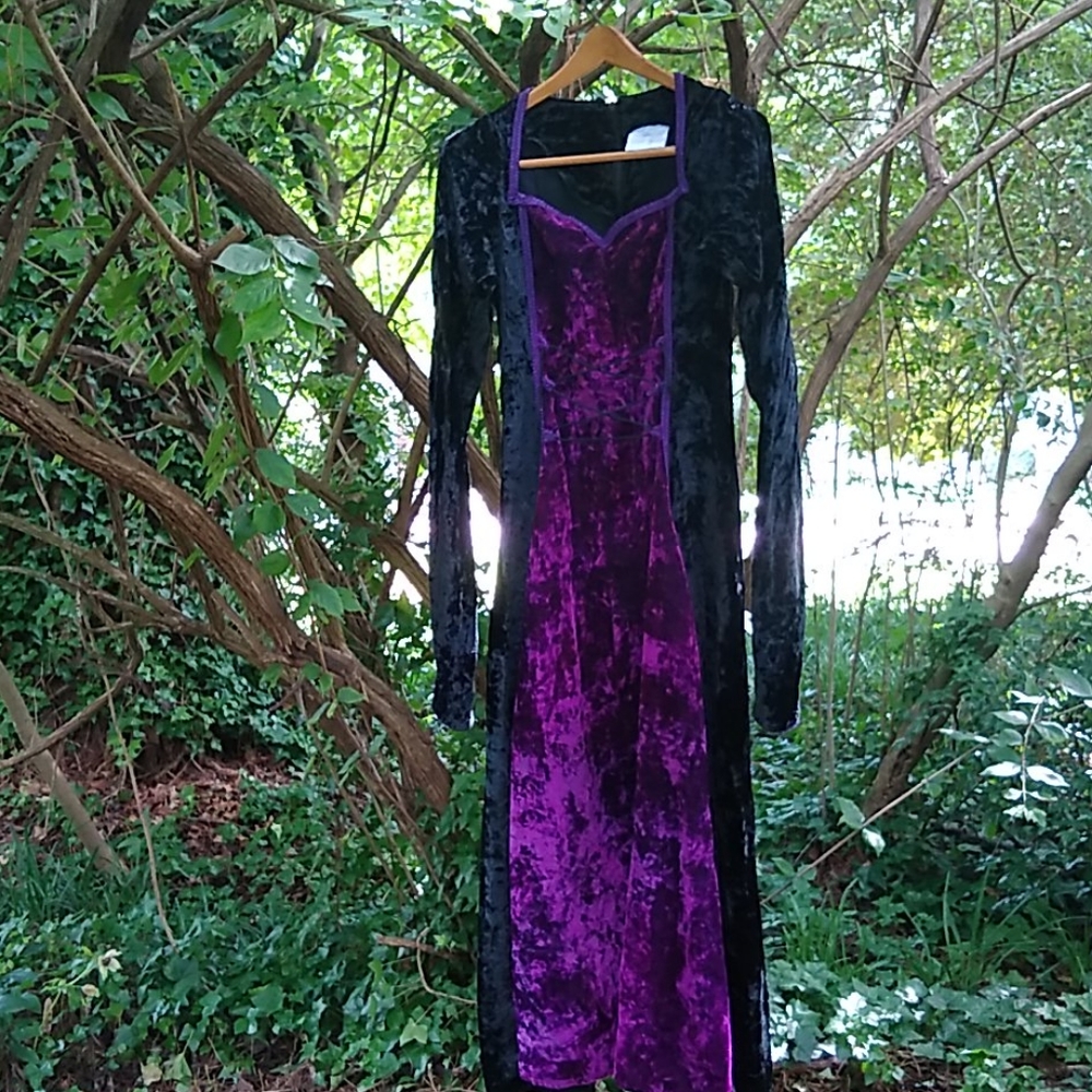 Vintage 1990 Gothic Crushed Velvet Long Dress - Gem